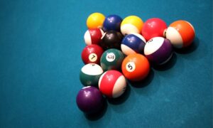 How To Rack Pool Balls - Wakeful Home